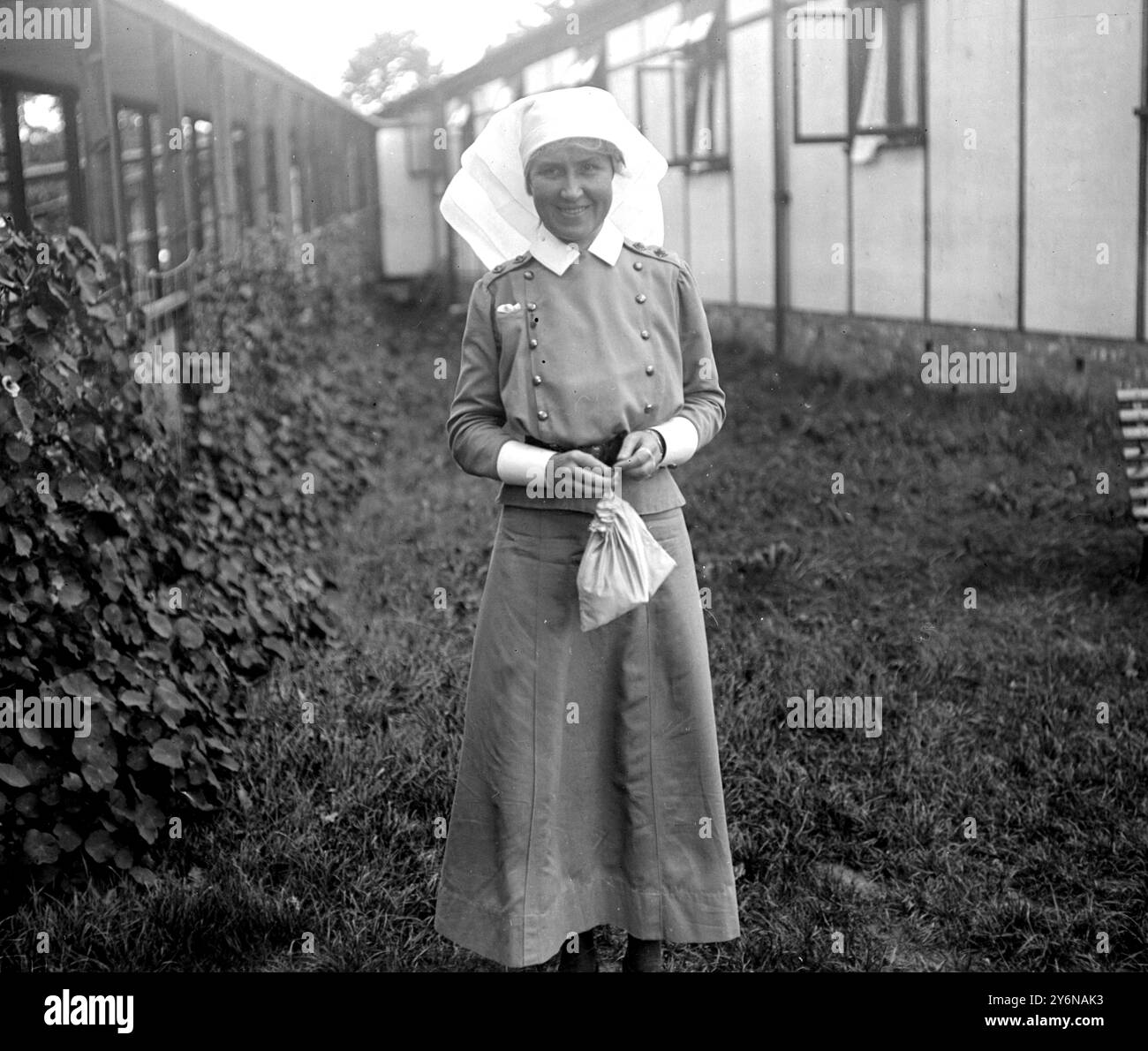 Miss Roberta Macadams, M.P. for Alberta 2 September 1917 Stock Photo ...