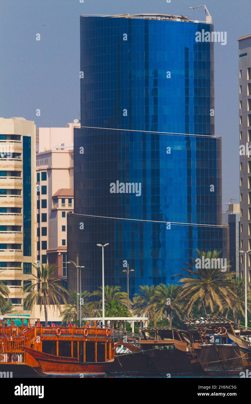 Al attar tower dubai united hi-res stock photography and images - Alamy
