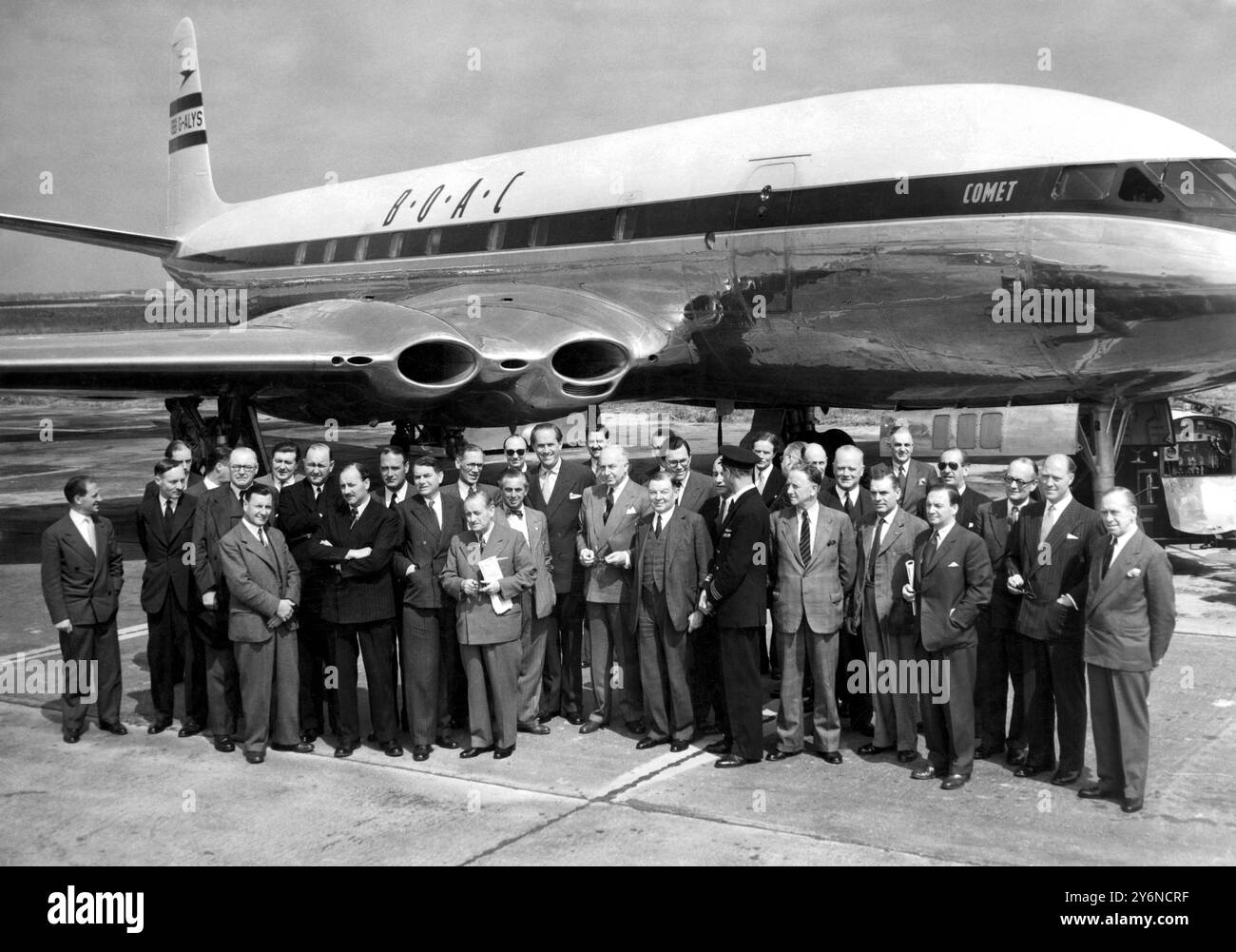 The Comet was the first aircraft to start a scheduled jet service for ...
