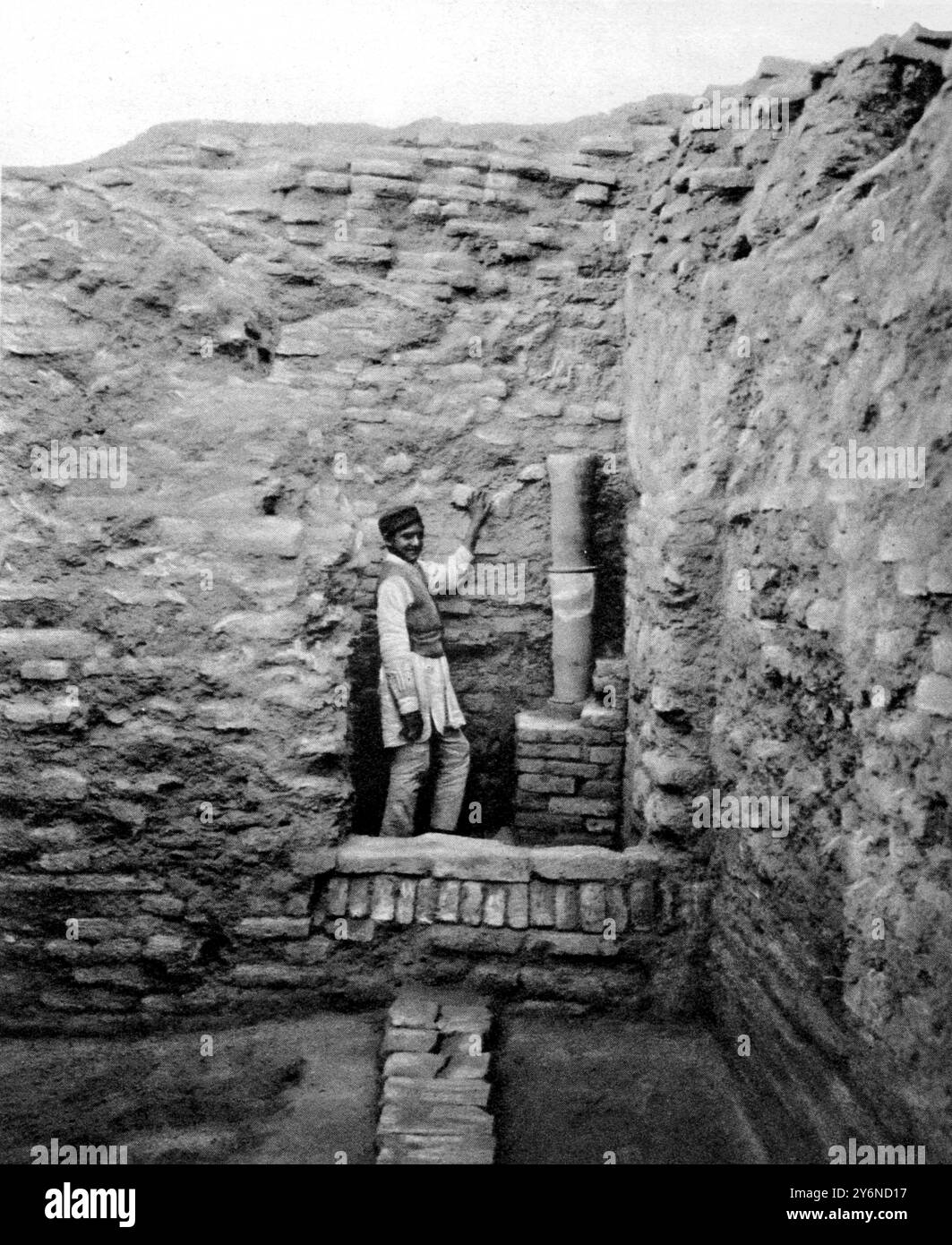 " Modern conveniences" in ancient India: Drains; Rubbish-Chutes ...