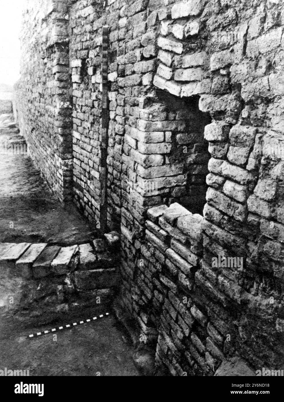 " Modern conveniences" in ancient India: Drains; Rubbish-Chutes ...
