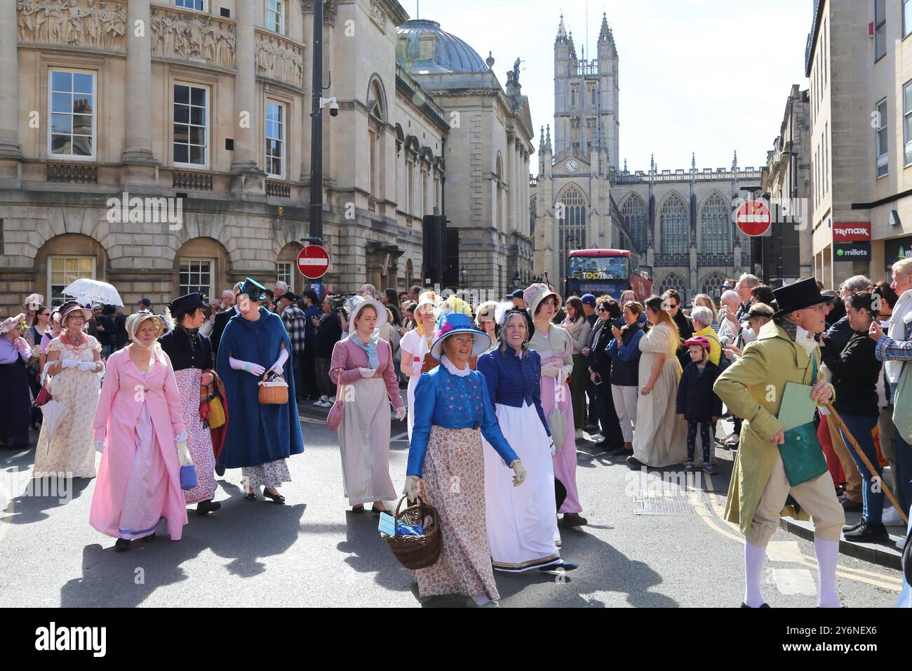 Grand Regency Costumed Promenade, High Street, Jane Austen Festival ...