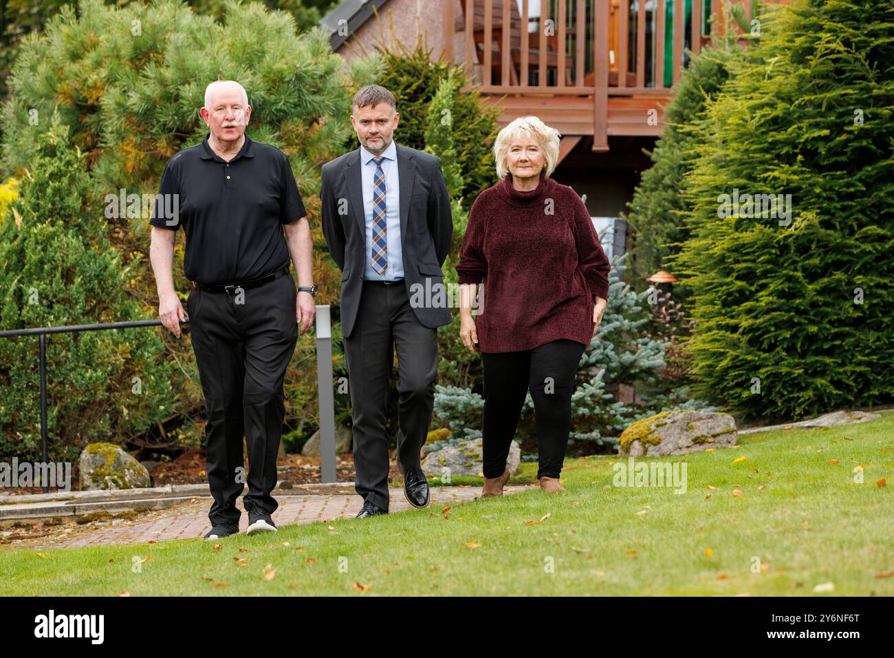 Alec McKay (left), the nephew of murdered taxi driver George Murdoch ...