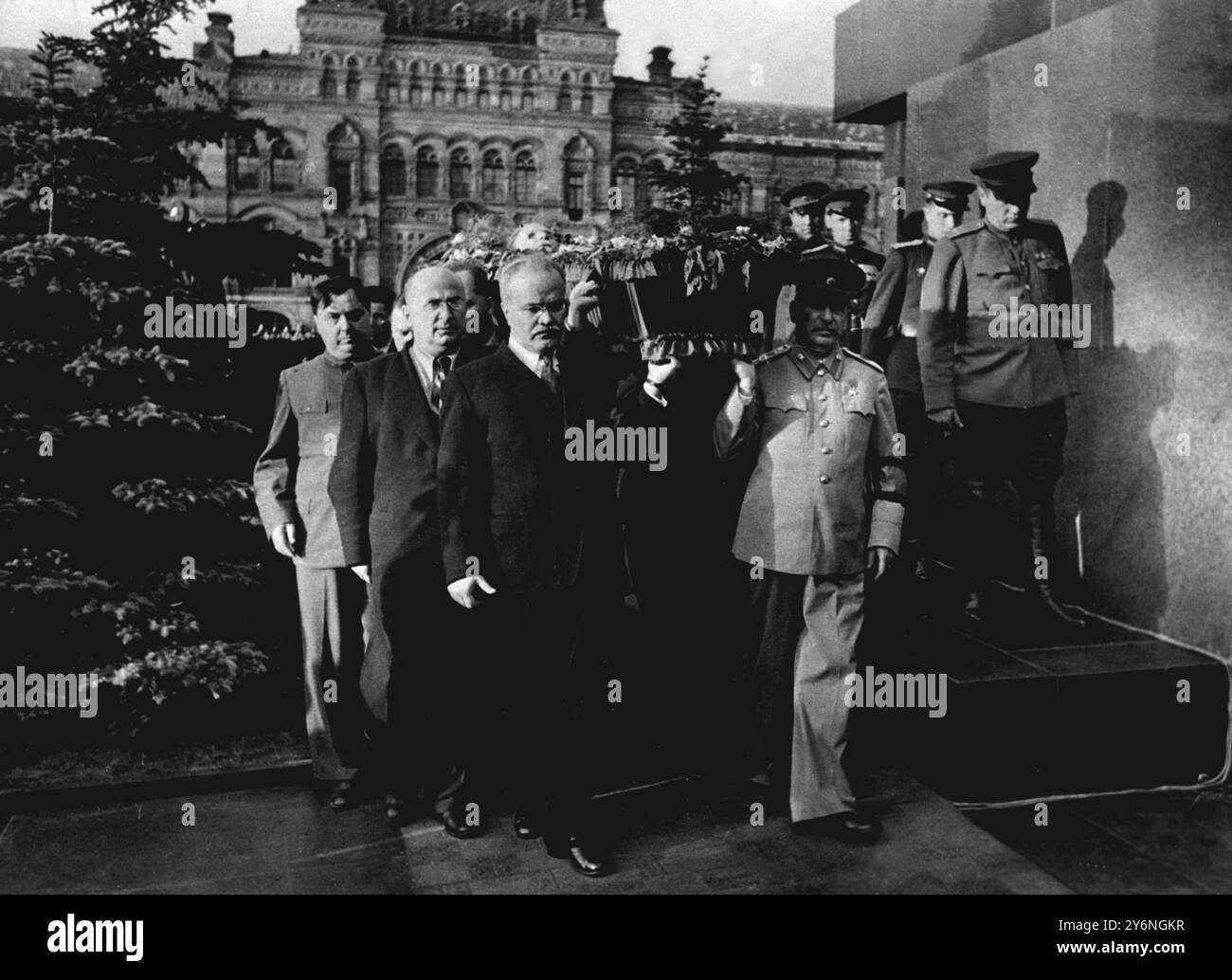 Moscow Carrying the coffin of M I Kalinin in Red Square during the ...