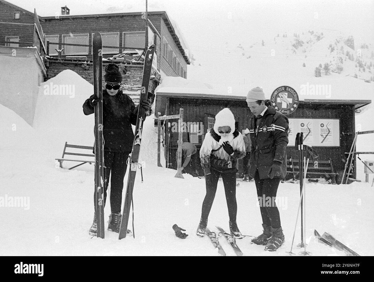 St. Moritz: During his first ski excursion on the Chantarella Slopes ...