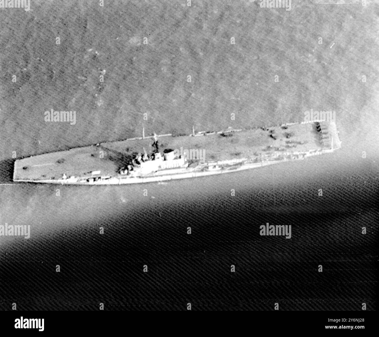 Kuwait: An aerial view of the British Aircraft Carrier H.M.S. Bulwark as she disembarked troops ...