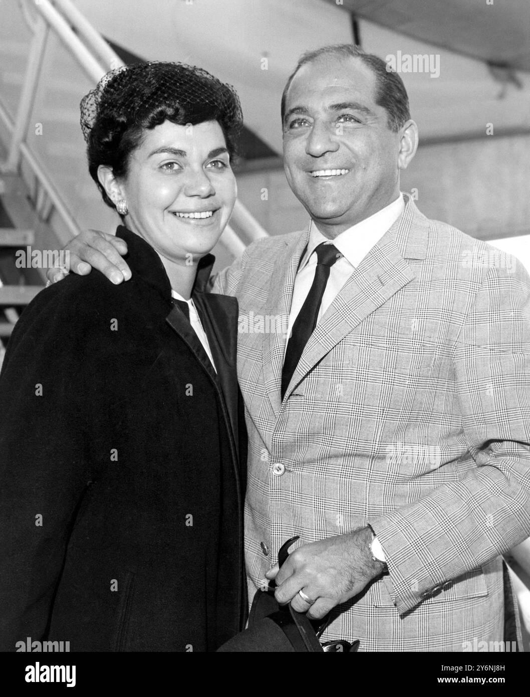 American baritone Robert Merrill of the Metropolitan Opera with his ...