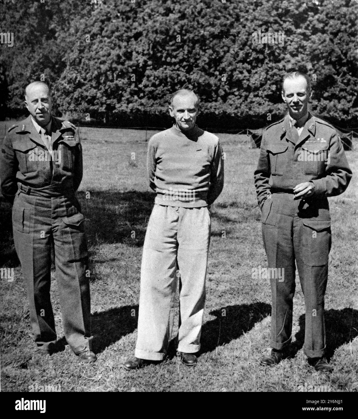 Montgomery's western offensive, Field Marshal Montgomery, centre, with ...