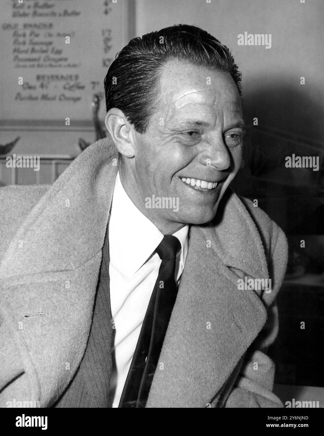 Louis Hayward film actor 1957 Stock Photo - Alamy
