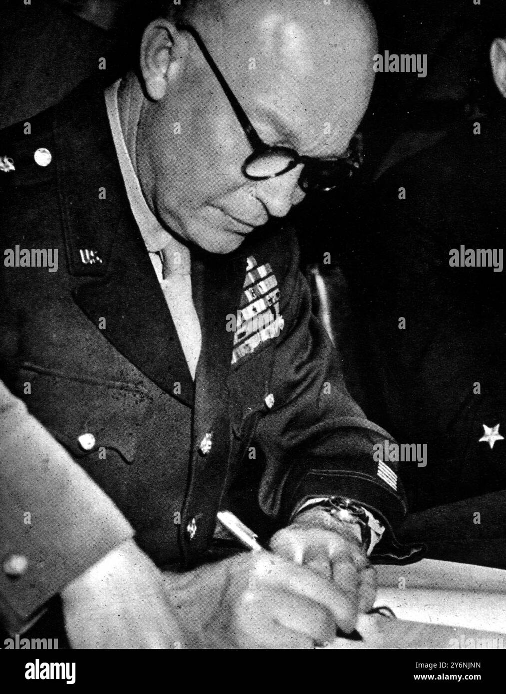 Berlin declaration 1945 hi-res stock photography and images - Alamy