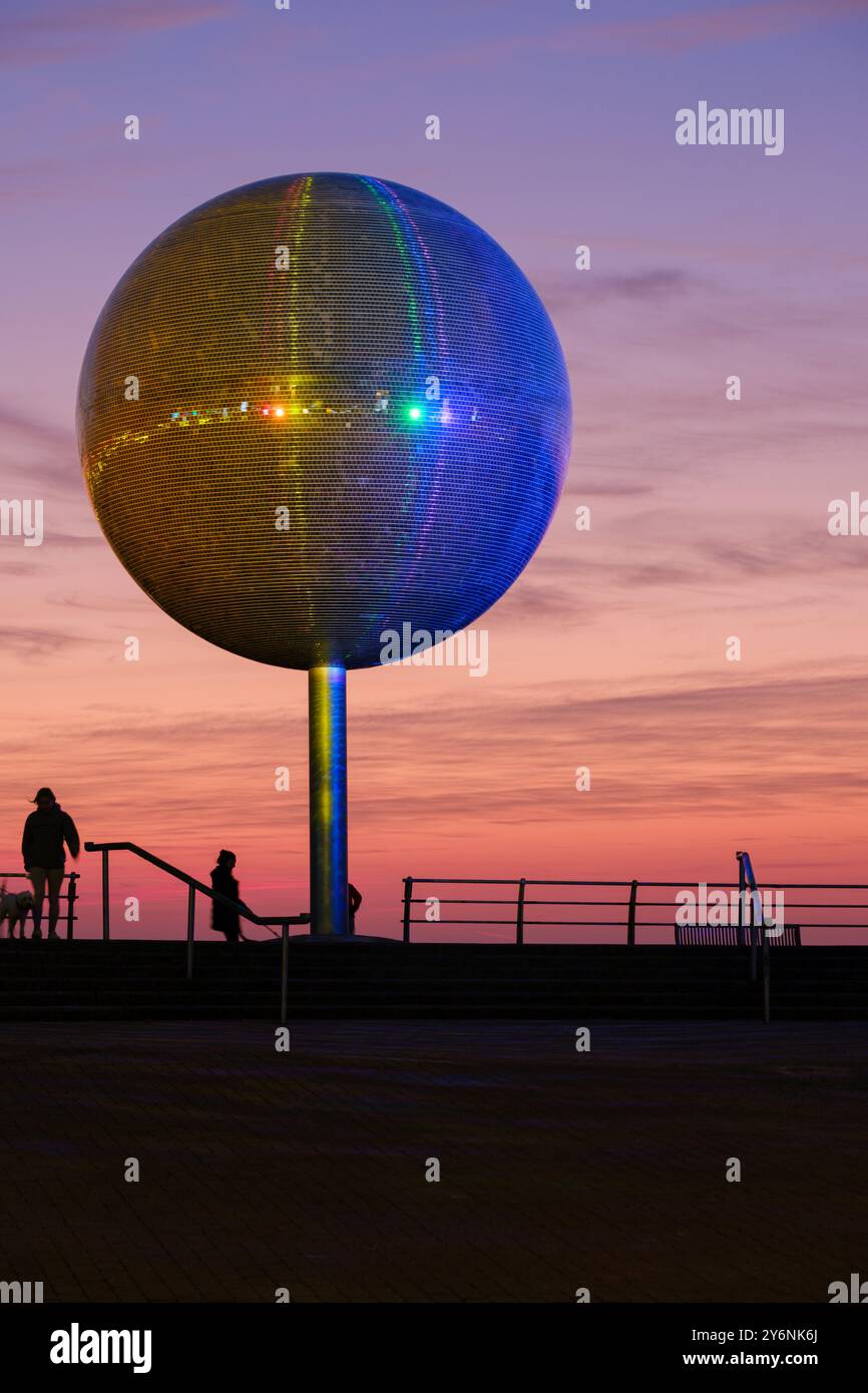 Captivating element hi-res stock photography and images - Alamy