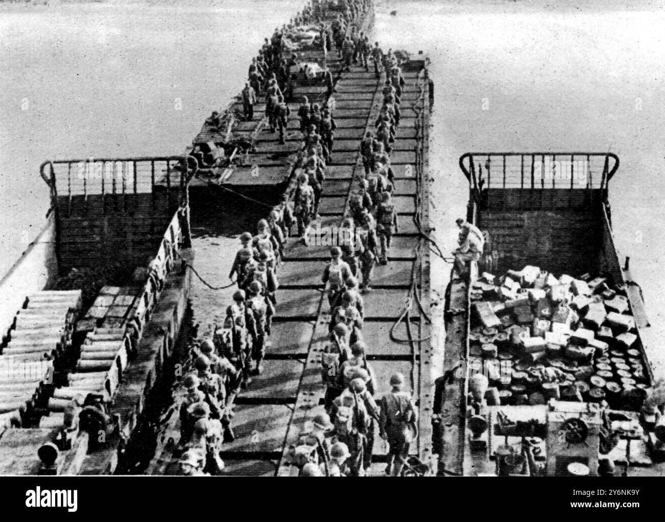 Allied progress on the Salerno Front American reinforcements marching ...