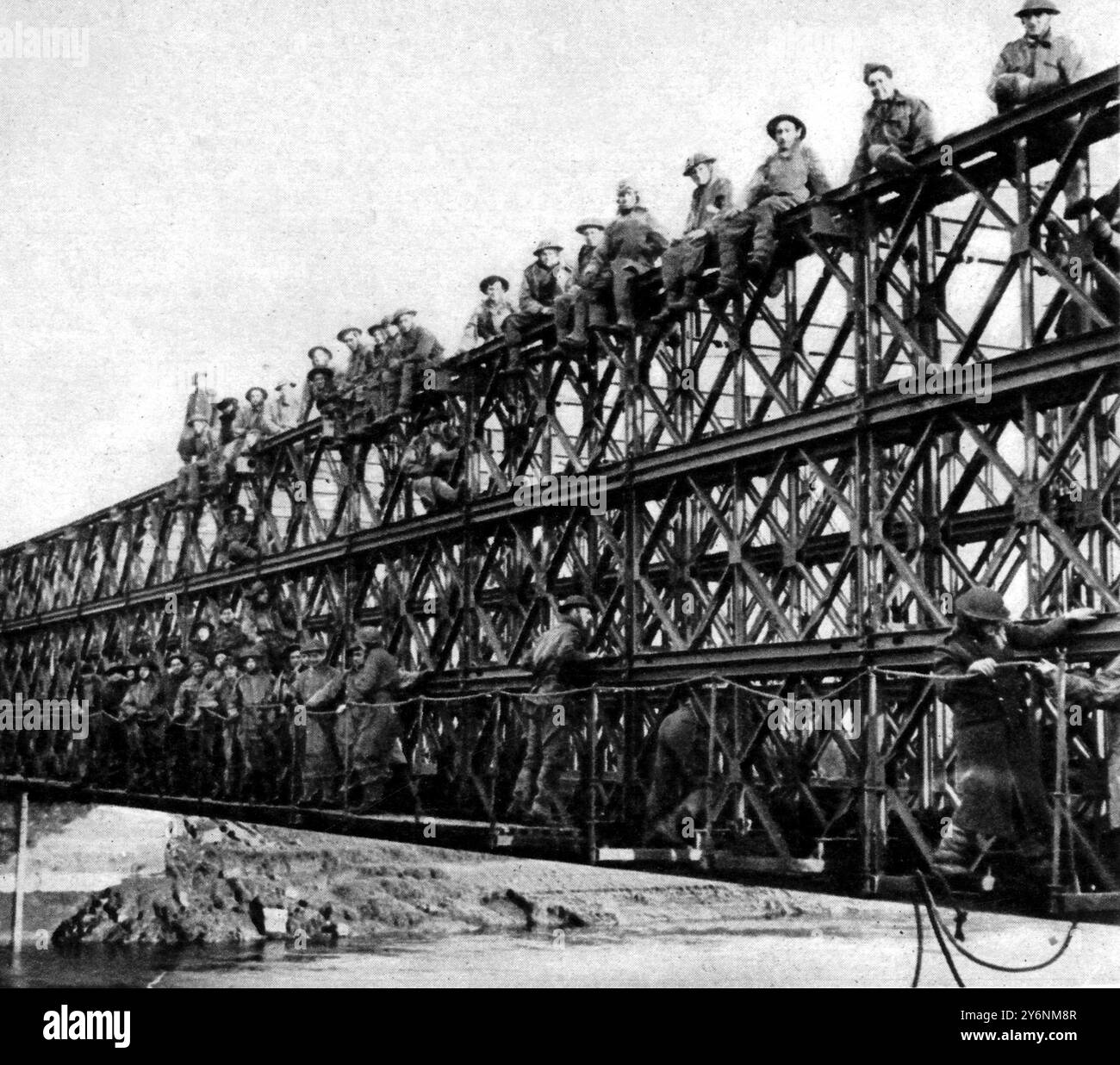 Pushed Up Bridge Hi Res Stock Photography And Images Alamy