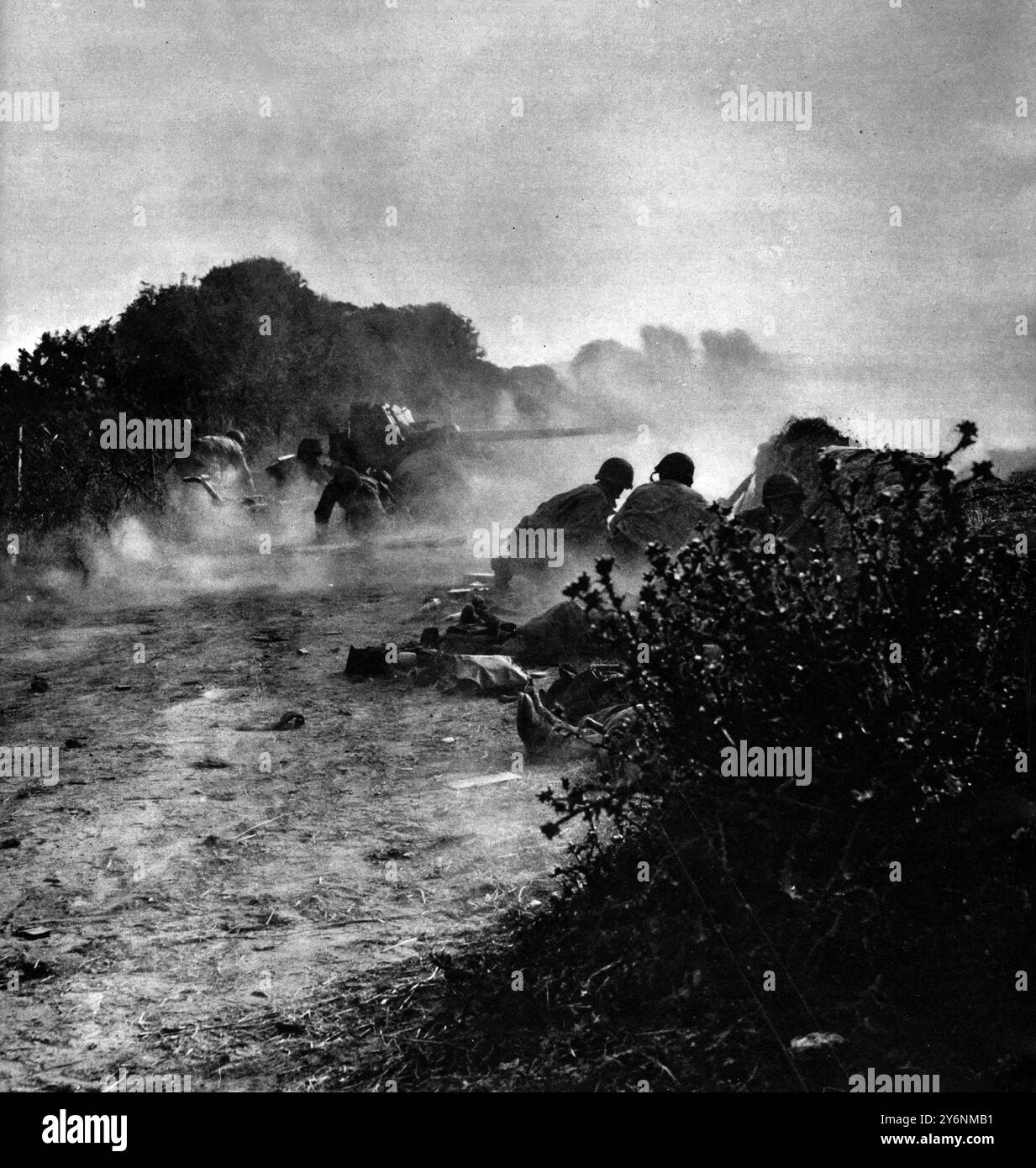 American soldiers in the countryside Black and White Stock Photos ...