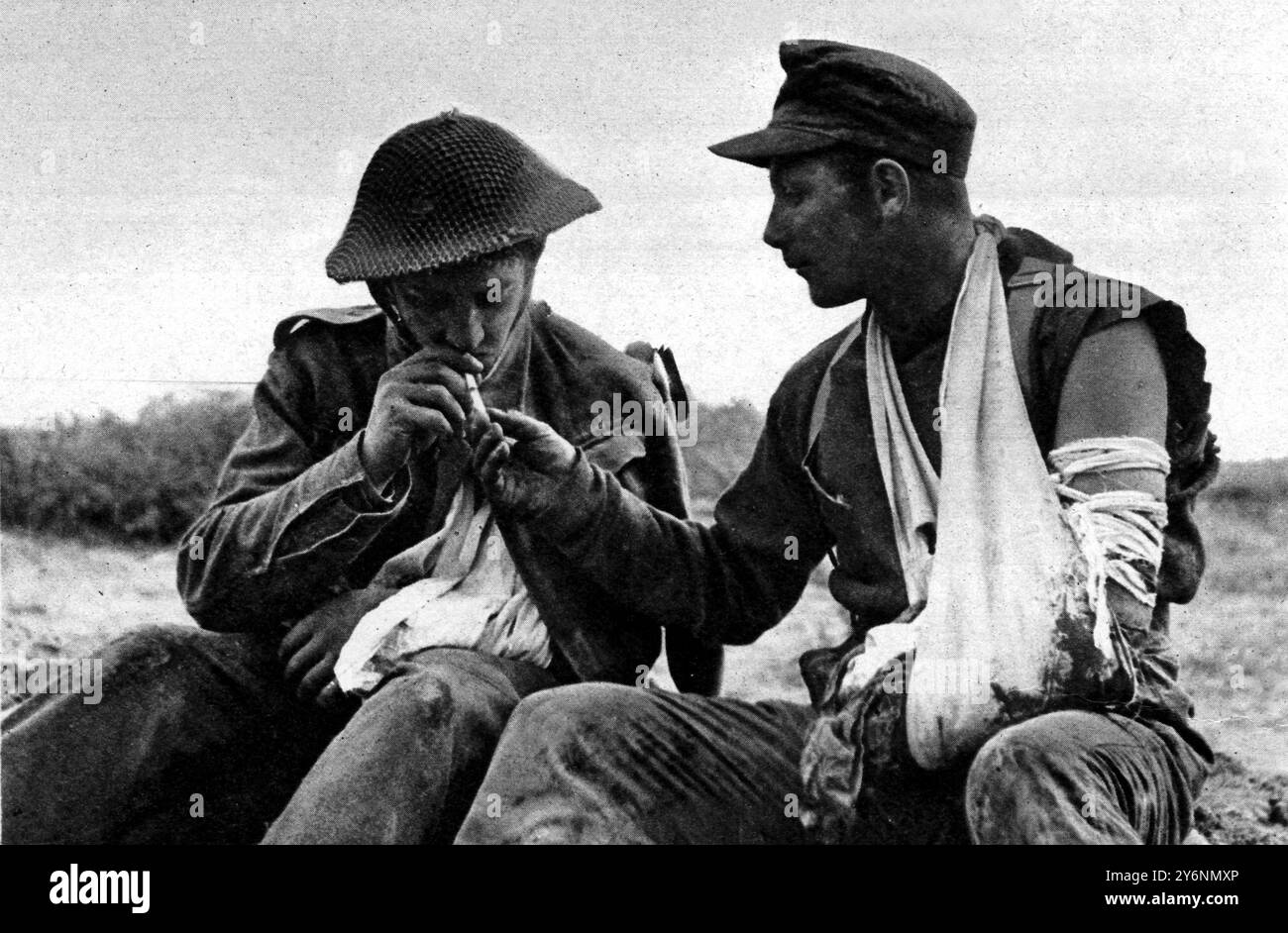 Ww2 wounded soldiers Black and White Stock Photos & Images - Alamy