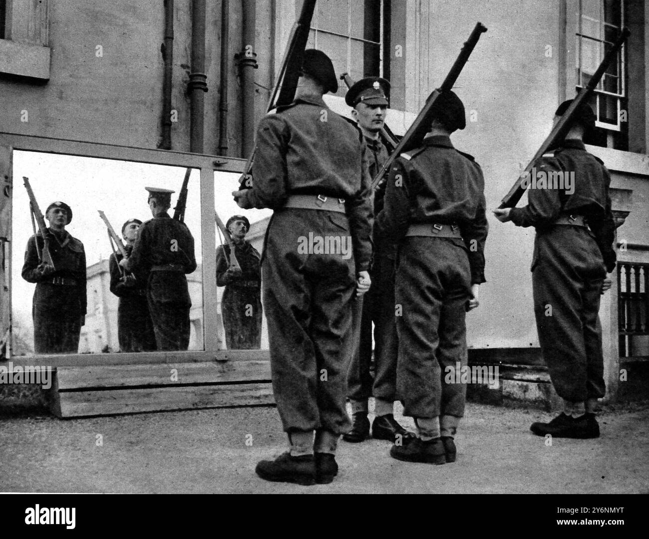 The New Sandhurst, training future Tank Officers Looking at their own ...
