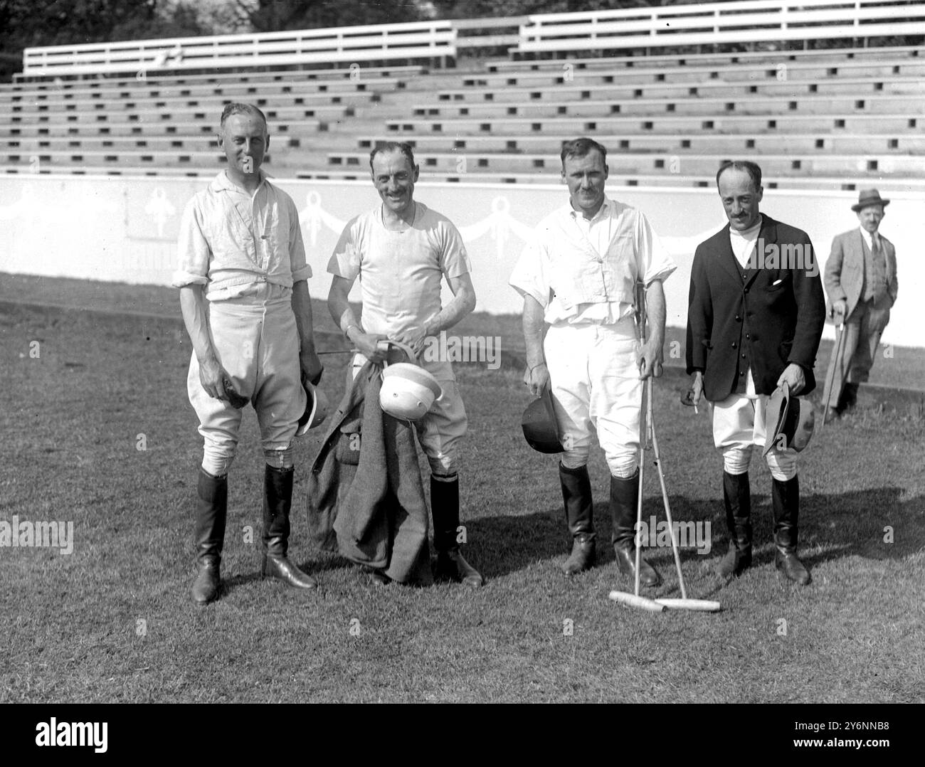 Polo The Hurlingham Team. L to R Mr W.S. Buckmaster, Major F.W. Barrett ...
