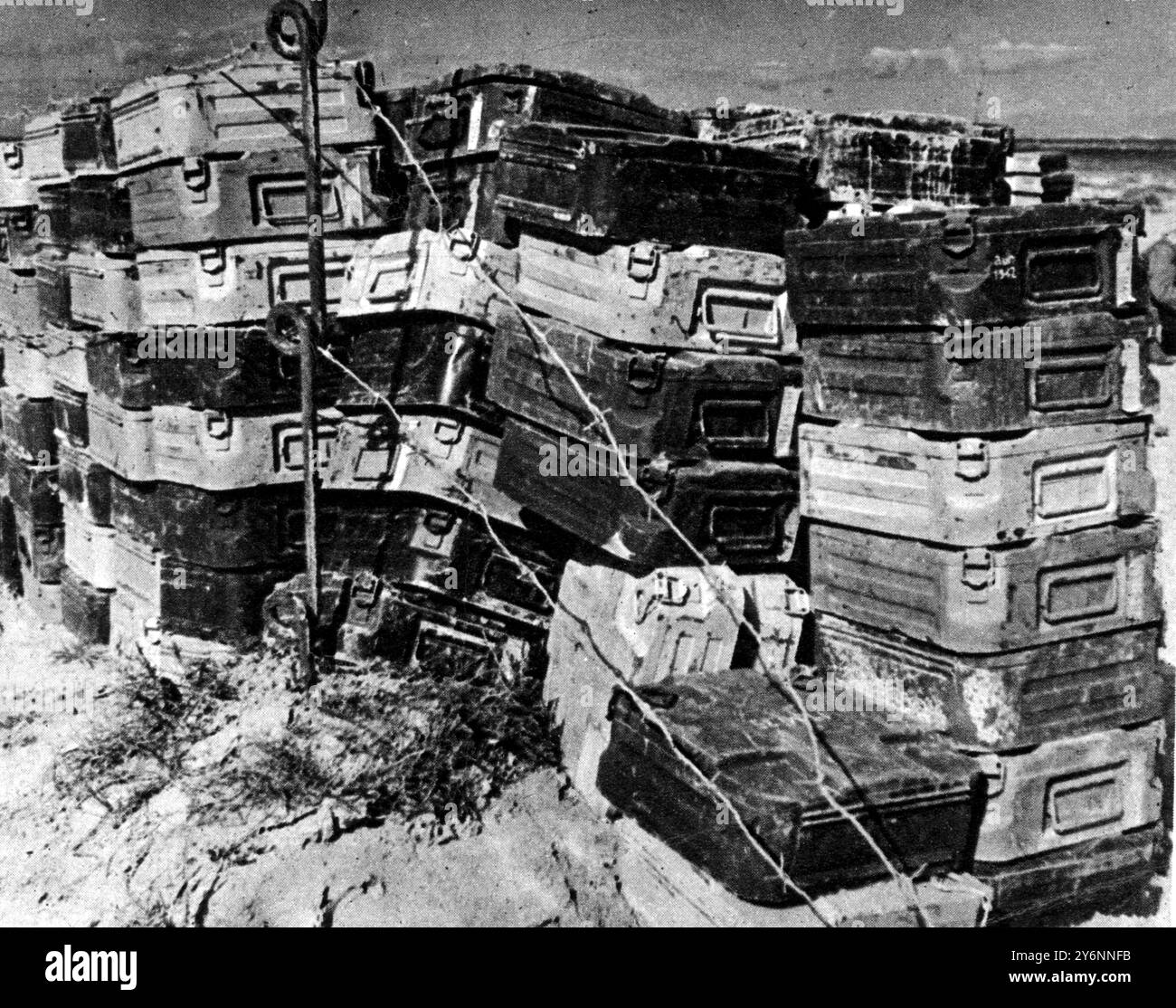 2004 thousands Black and White Stock Photos & Images - Alamy