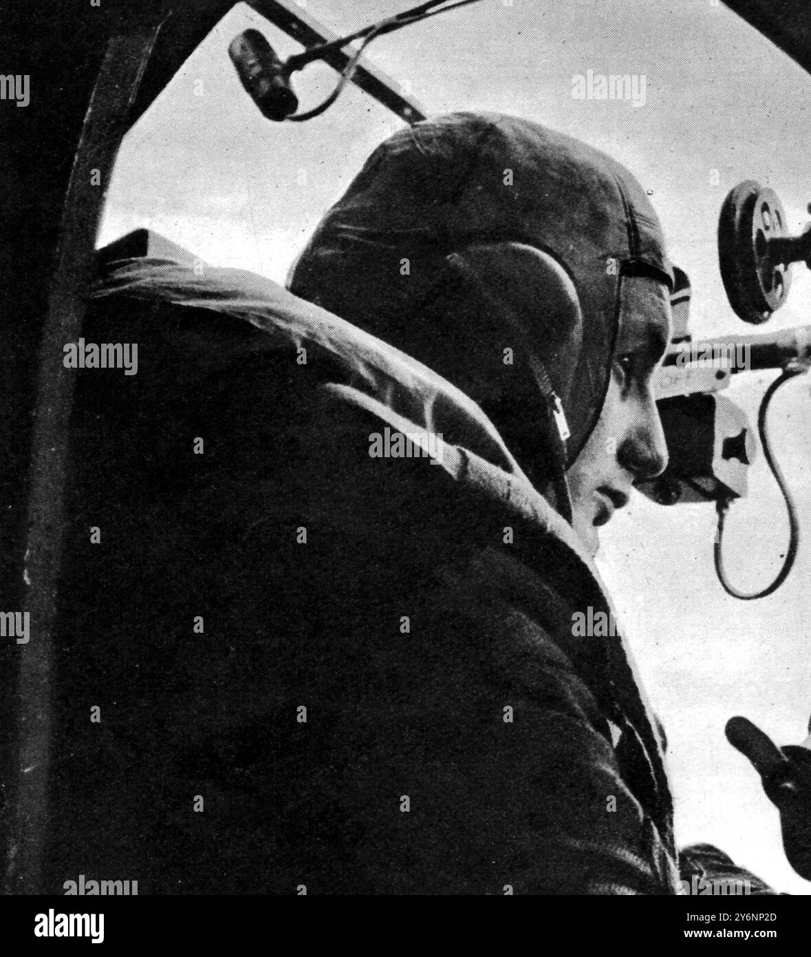 The rear gunner of a Stirling bomber September 1941 Stock Photo - Alamy