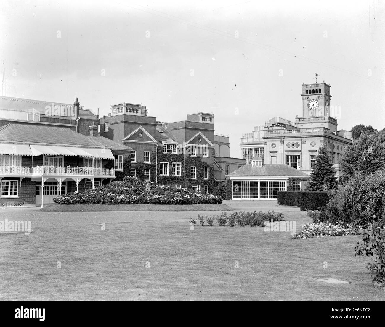 Royal Ascot. Royal enclosure. 16 June 1920 Stock Photo - Alamy