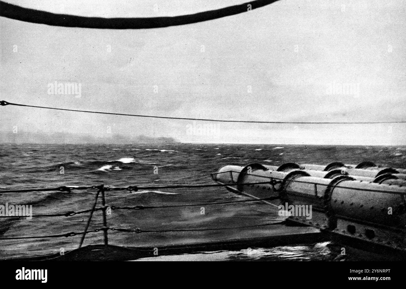 Warship ww2 struck hi-res stock photography and images - Alamy
