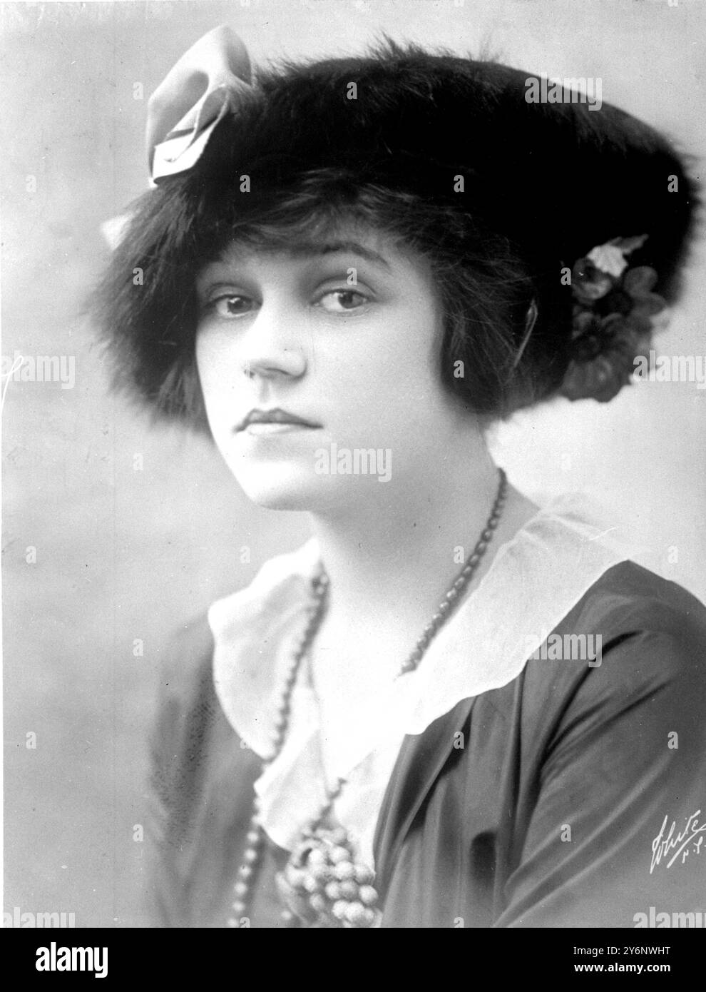 Miss Alice Brady the American actress and film star, who is suing for ...
