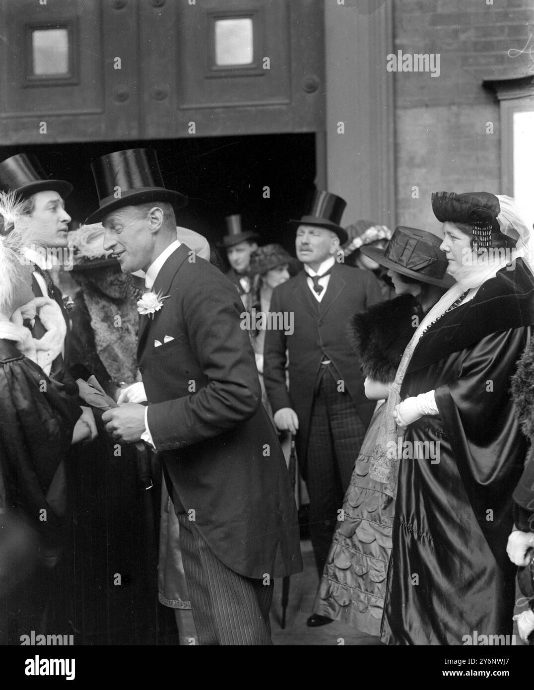 21 st peters square hi-res stock photography and images - Alamy