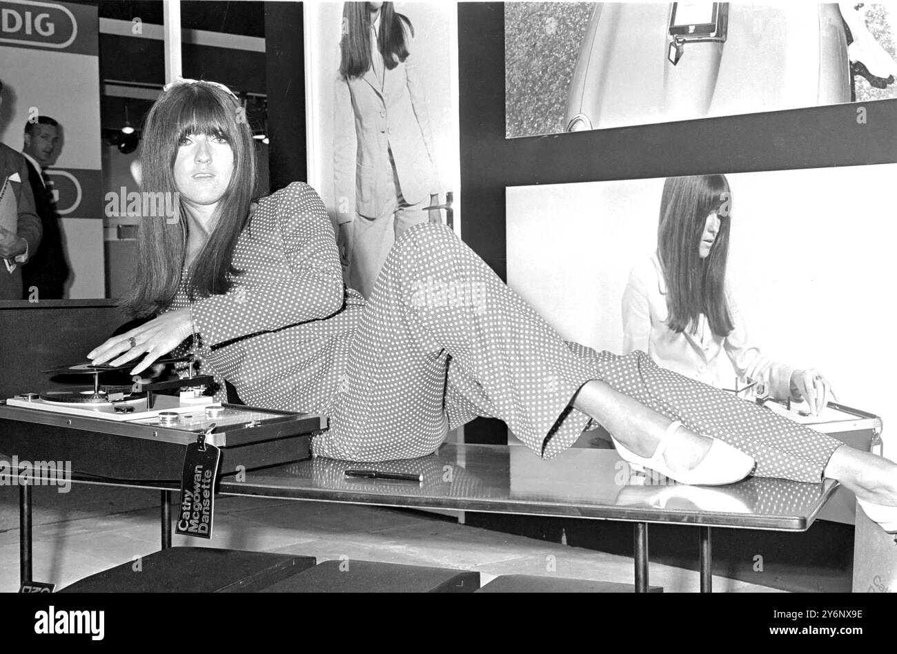 London: Cathy McGowan compere of ITV's Dansette Transit Record Player ...