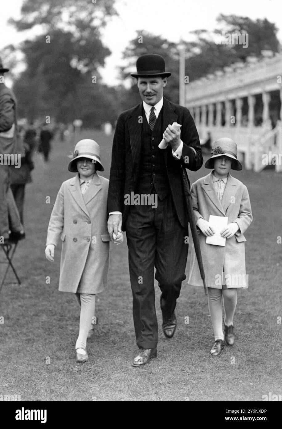Lord Digby and Daughters Pamela left and Sheila right at Ranelagh Horse ...