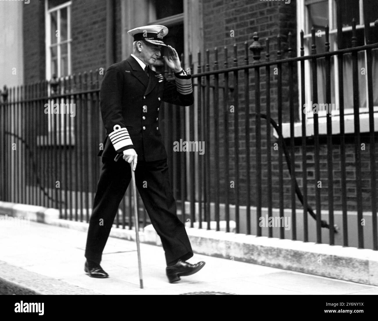 Admiral sir dudley pound hi-res stock photography and images - Alamy