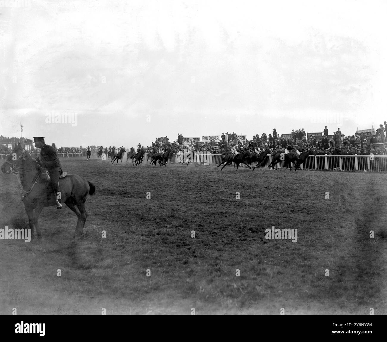 The Derby 1914 rounding Tattenham corner Stock Photo - Alamy