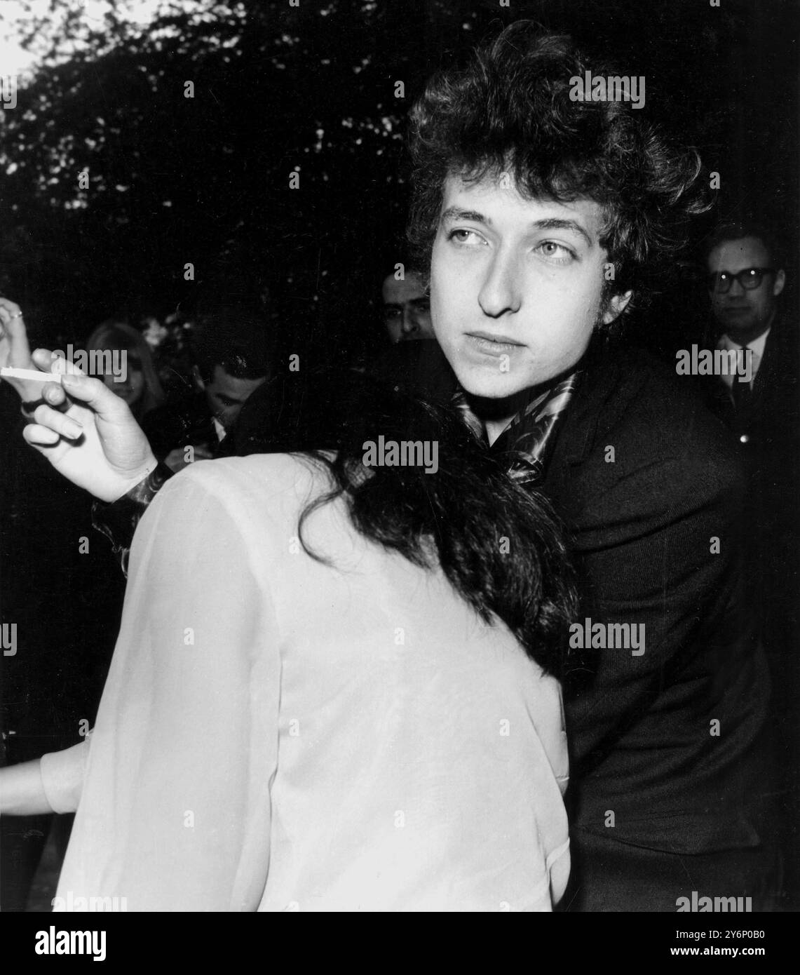 Joan baez bob dylan hi-res stock photography and images - Alamy
