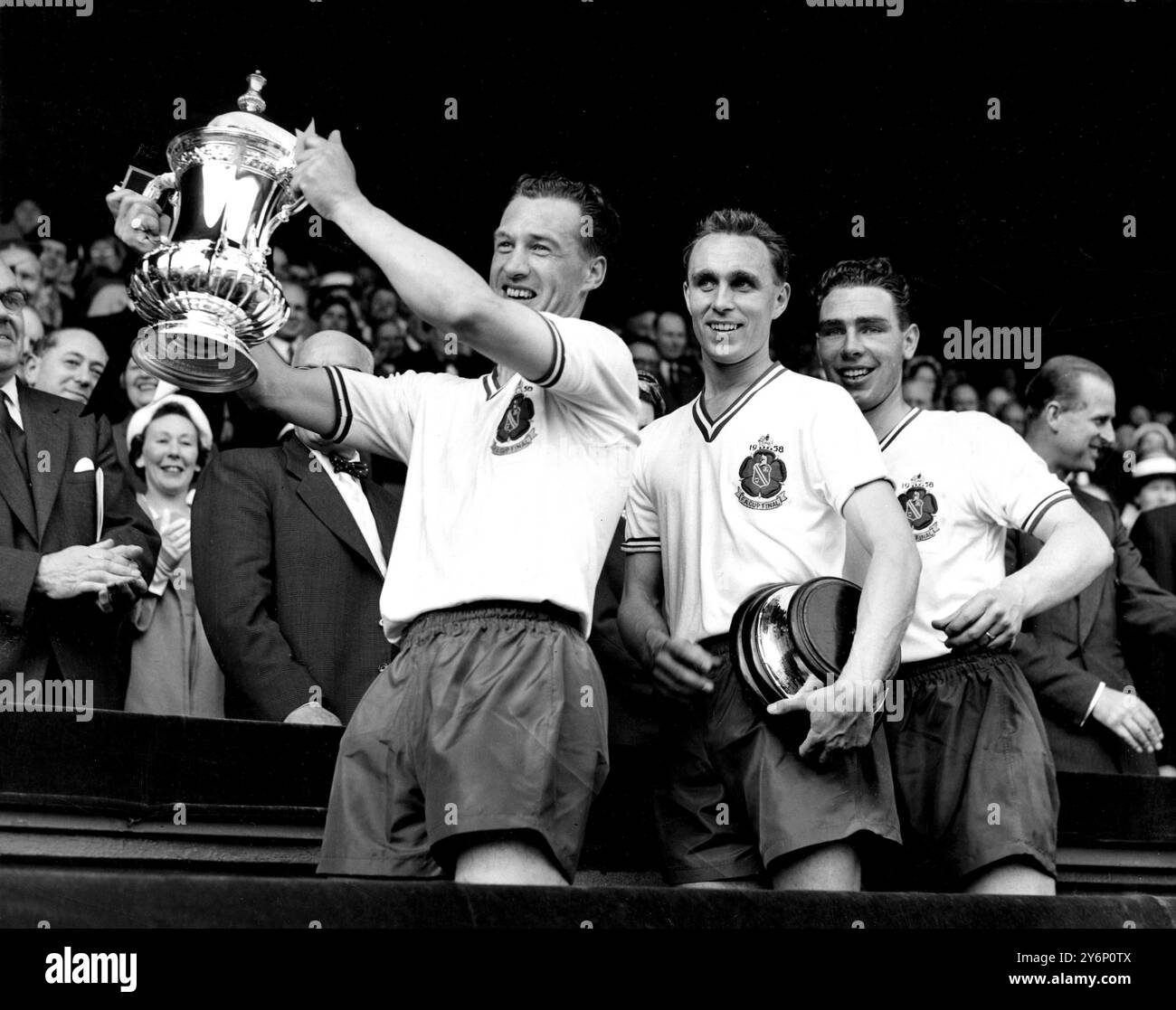 3rd May 1958: The FA cup final at Wembley Stadium. Bolton Wanderers (2 ...