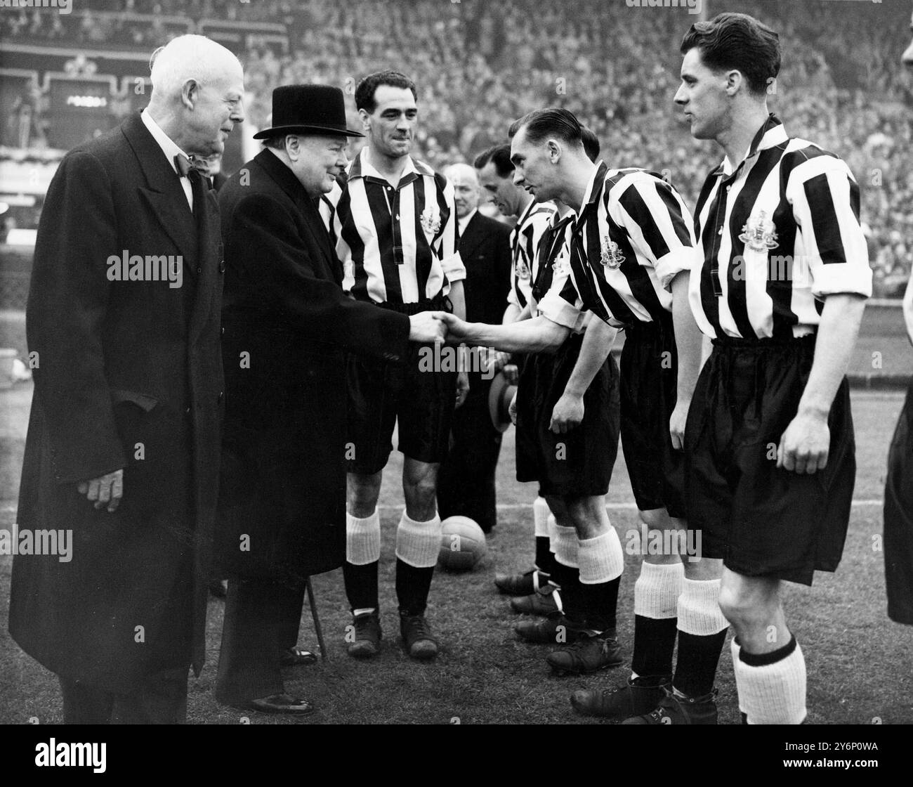 3rd May 1952: The FA cup final at Wembley Stadium. Newcastle United (1 ...