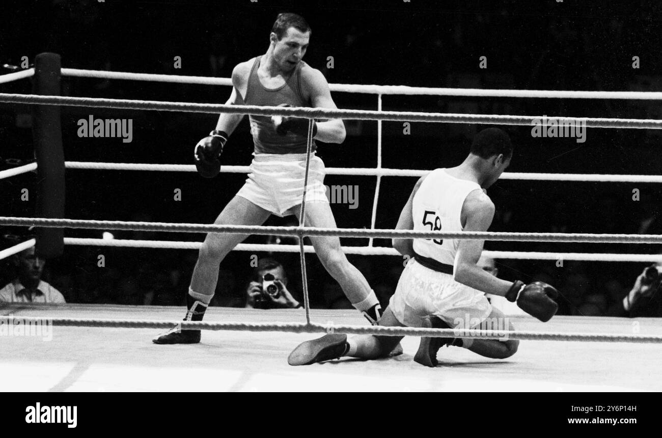 29th May 1965: East Berlin, Germany: Russian middle-weight boxer ...