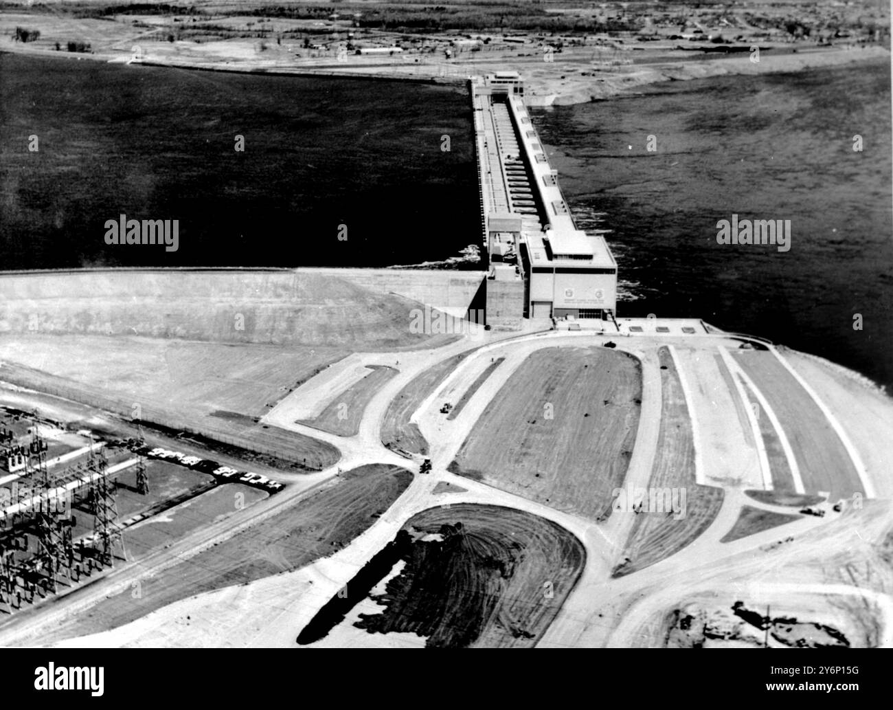 A view of the Robert Moses power dam part of the new St Lawrence Seaway ...