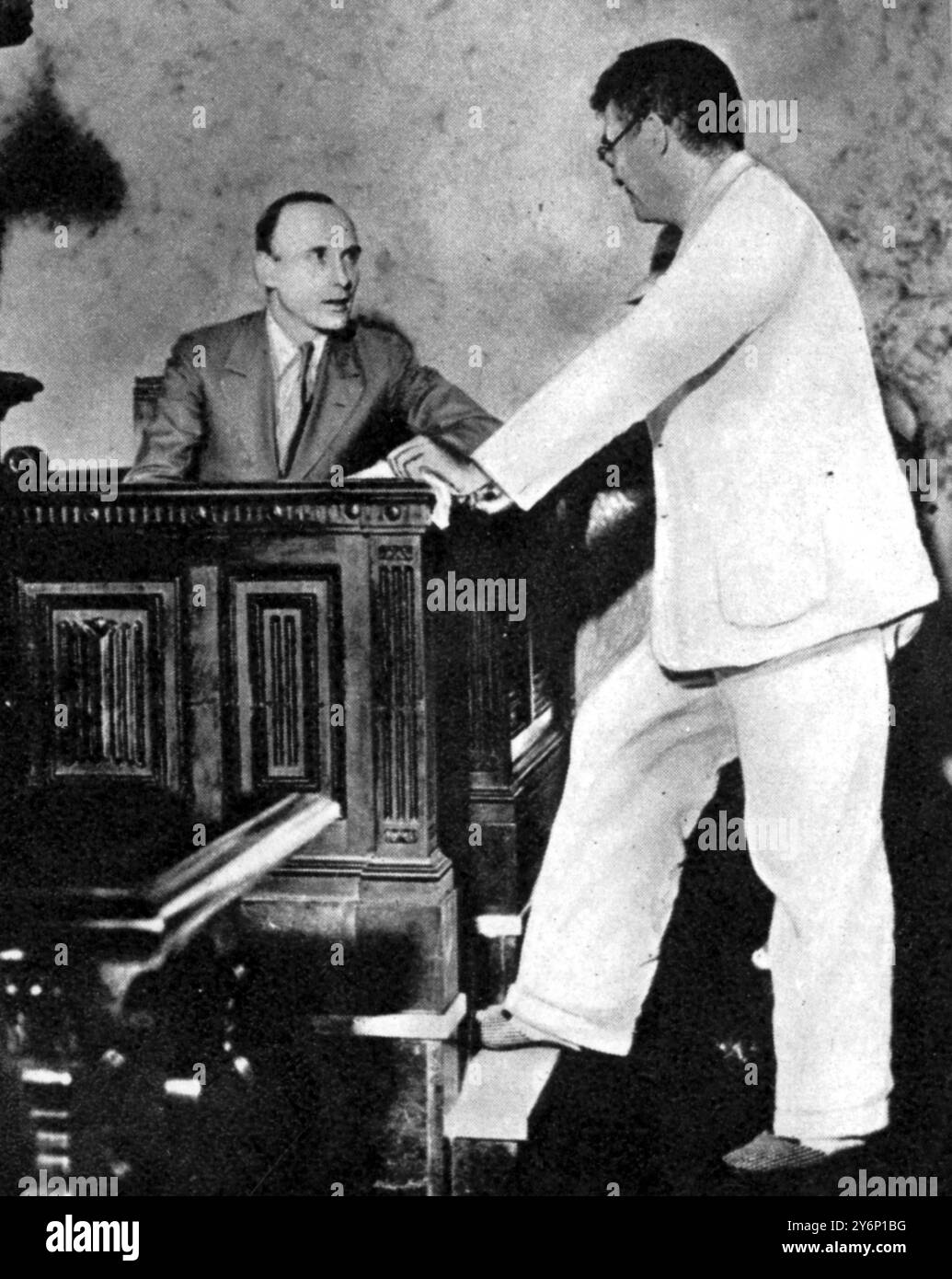 A British airman accused of murder at Miami Captain W N Lancaster (in ...