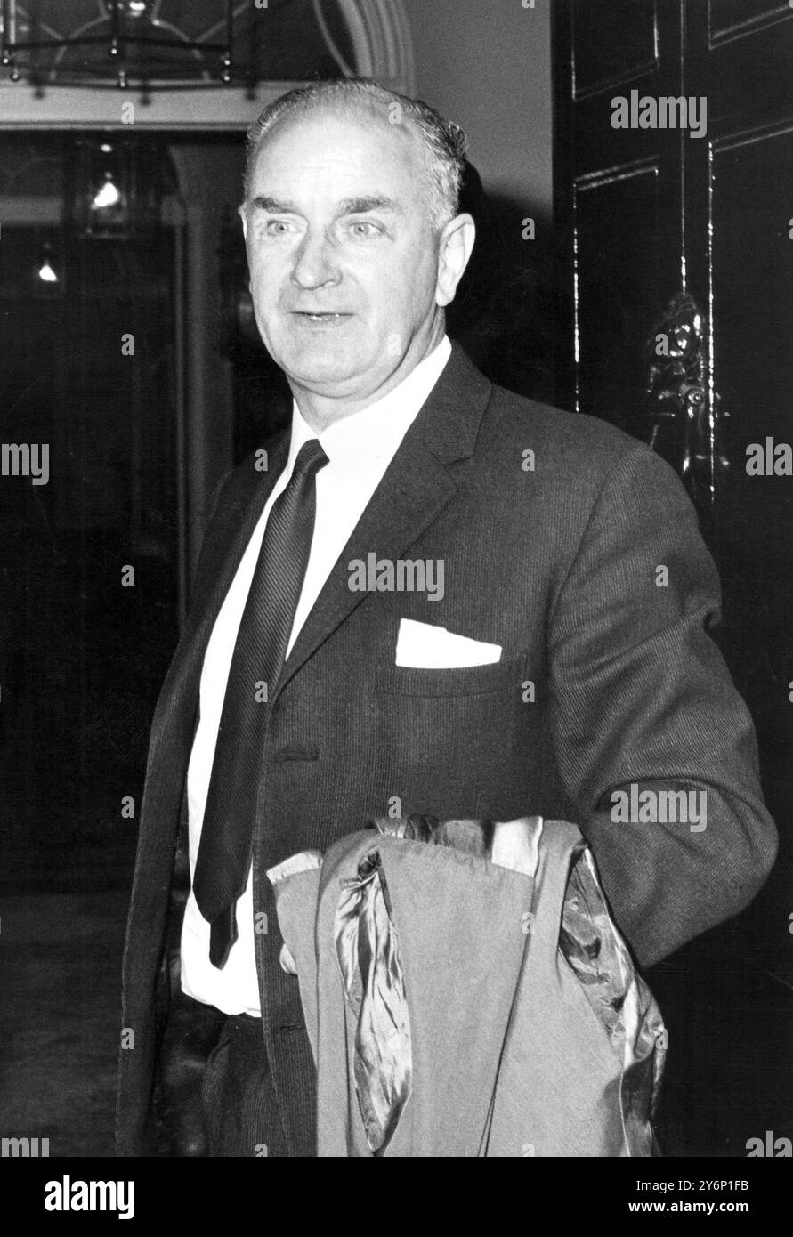 Industrial relation reform Black and White Stock Photos & Images - Alamy