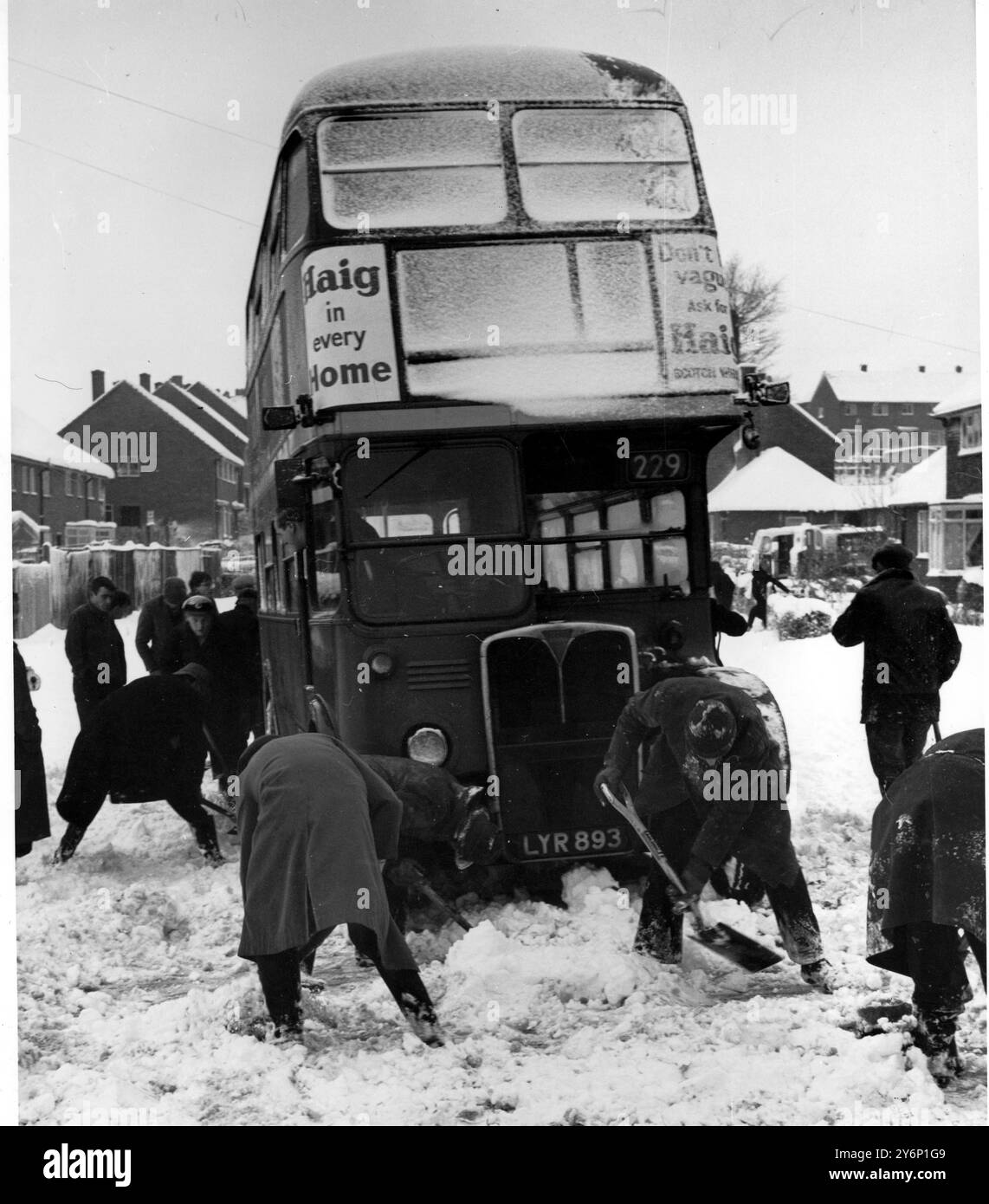 Winter in Kent 31 December 1962 Stock Photo - Alamy