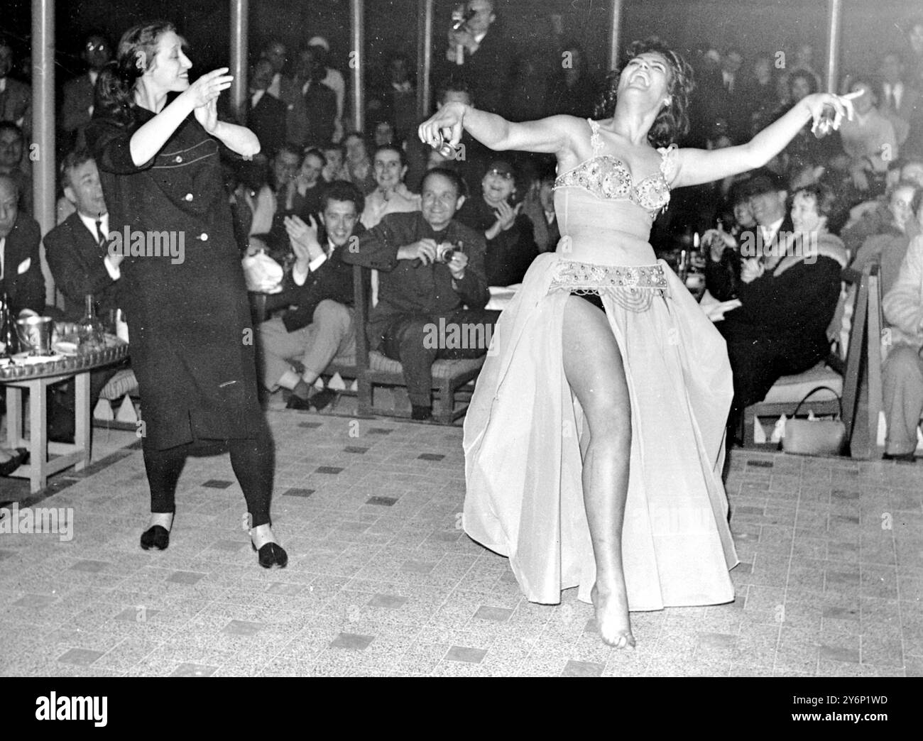 Bolshoi ballerina Maya Plisetskaya and Nagwa Fouad Cairo's leading ...