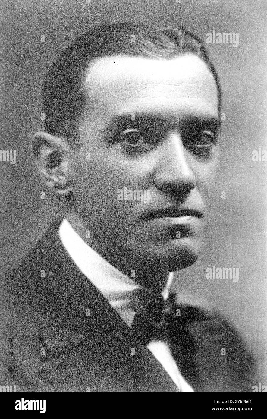 Senor Ramon Perez De Ayala. 15 June 1927 Stock Photo - Alamy