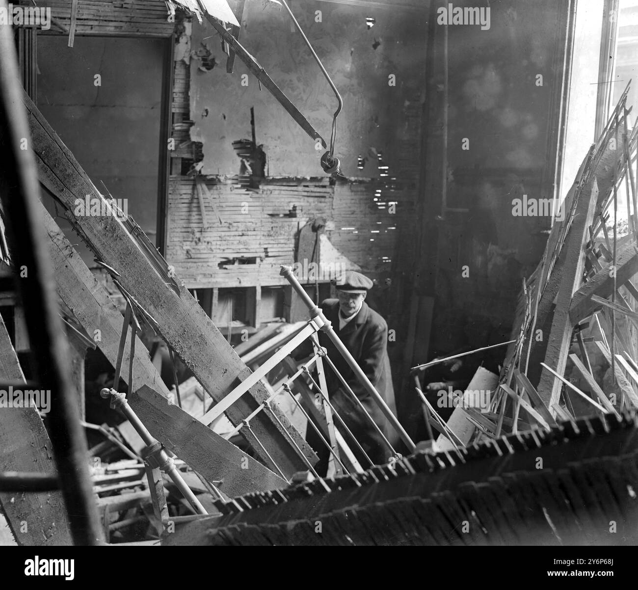 Bull george Black and White Stock Photos & Images - Alamy