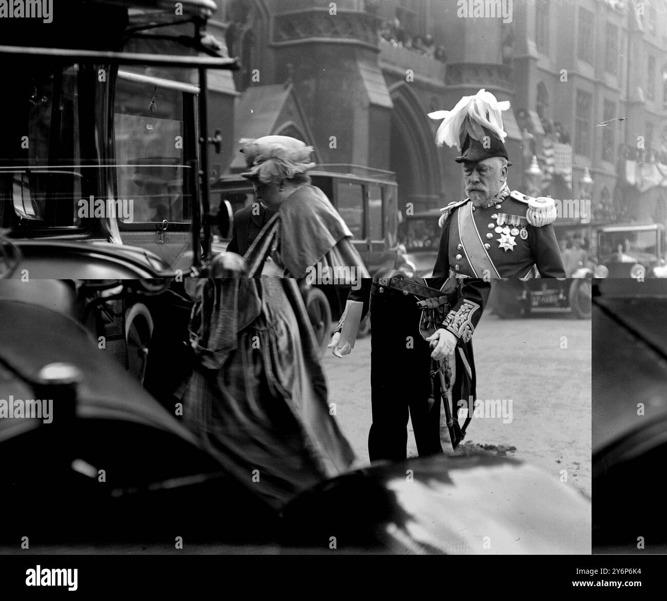 Lord Harewood leaves the House of Lords Stock Photo - Alamy
