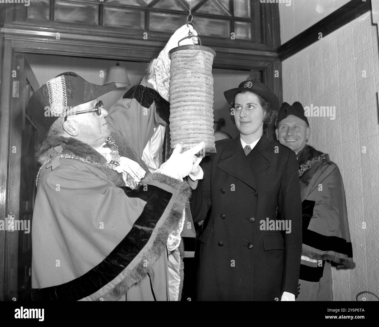 London: Florance Nightingale lamp is hung at New Bloomsbury home of ...