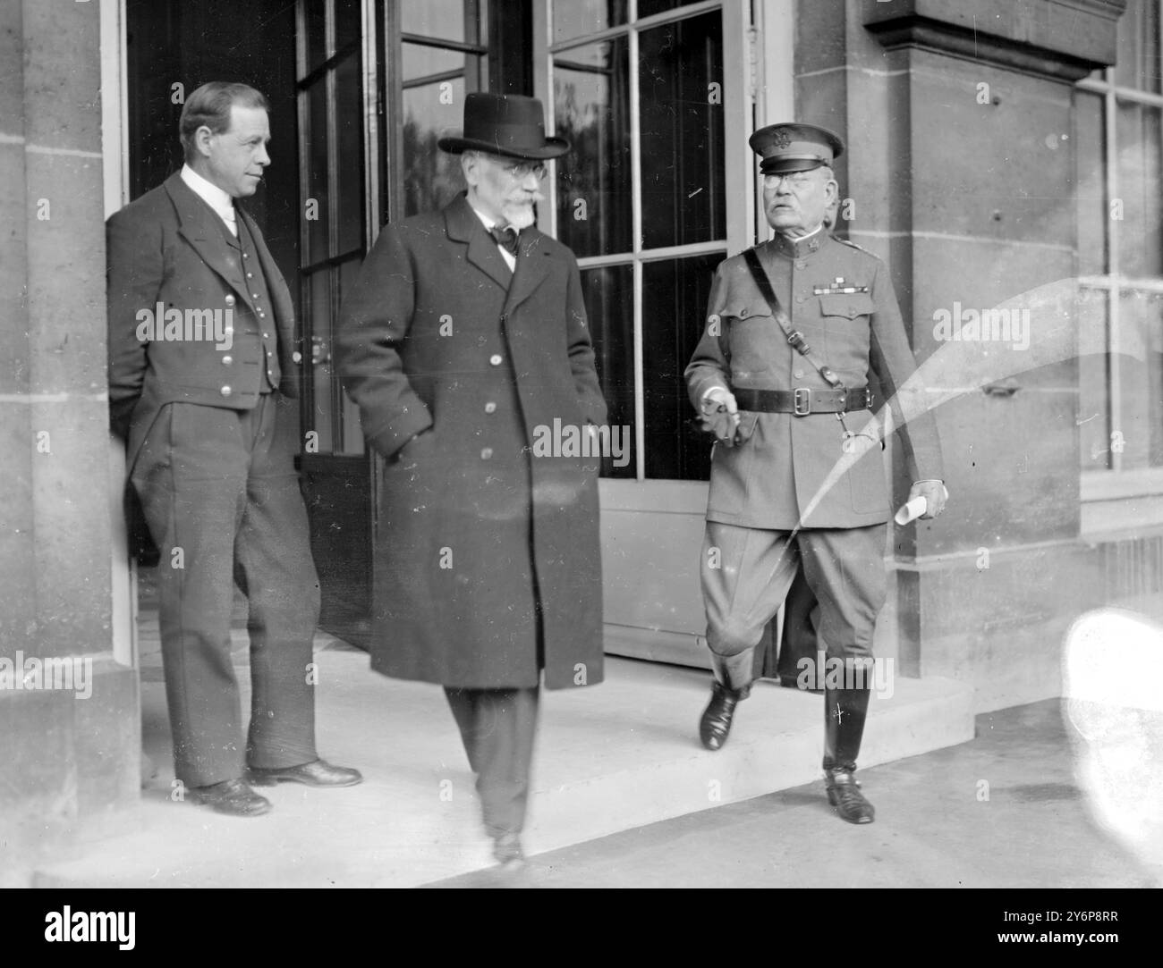 Peace conference paris hi-res stock photography and images - Alamy