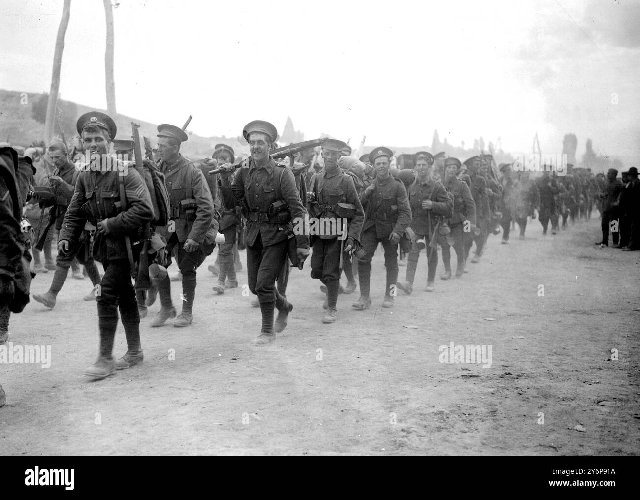 Salonika expedition 1915. British soldiers marching ot camp from Quay ...