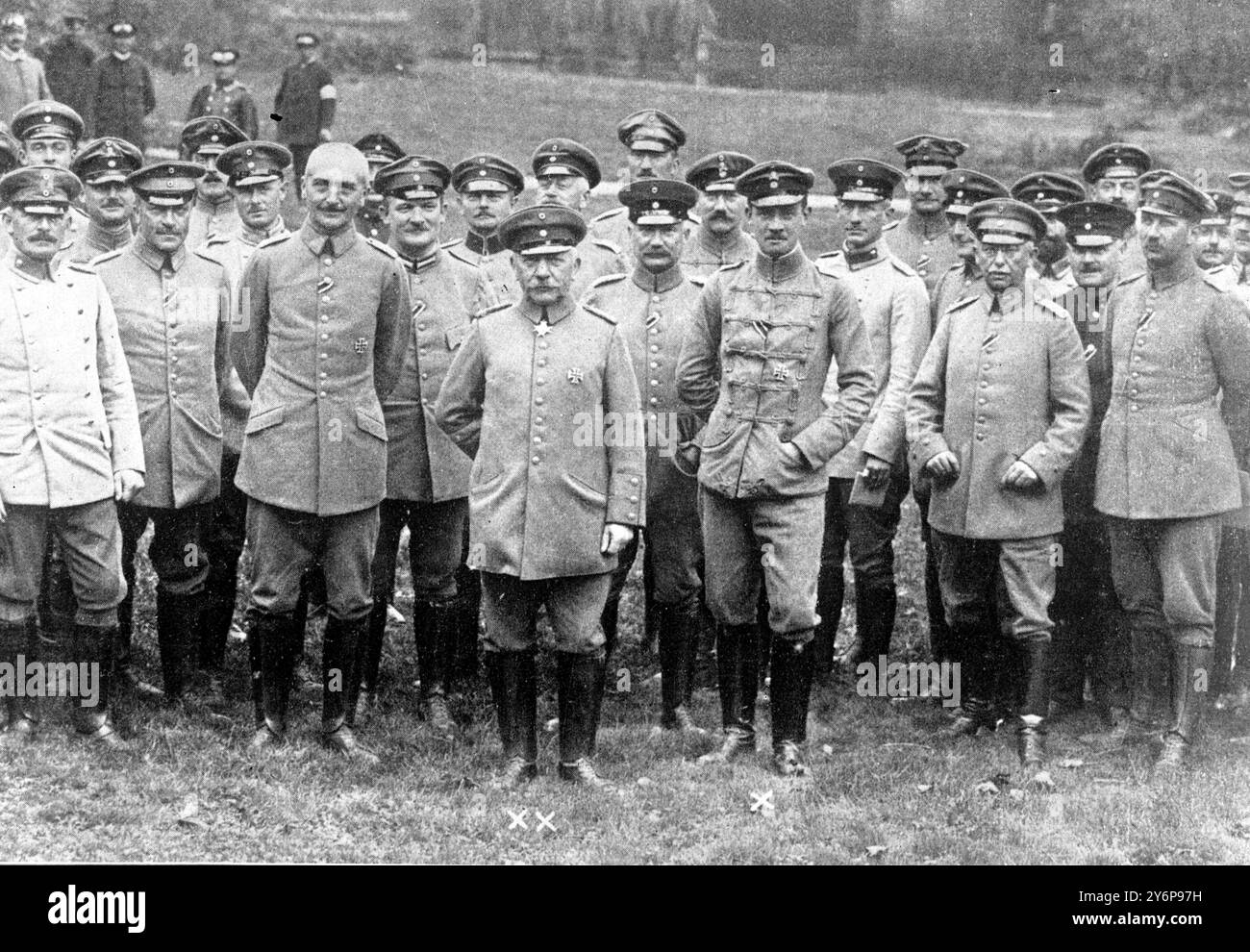 German Princes in the field. Duke Ernst August of Brunswick with the ...