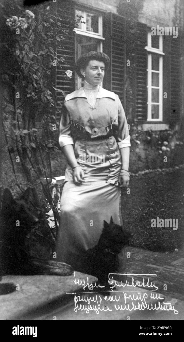 Eitel friedrich hi-res stock photography and images - Alamy