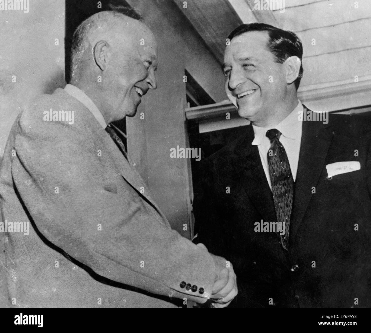 Governor Faubus of Arkansas , today conferred with President Eisenhower ...