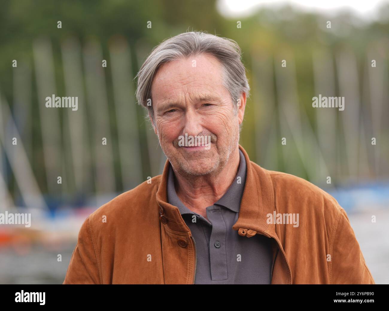 Hamburg, Germany. 25th Sep, 2024. Actor Helmut Zierl stands on the ...